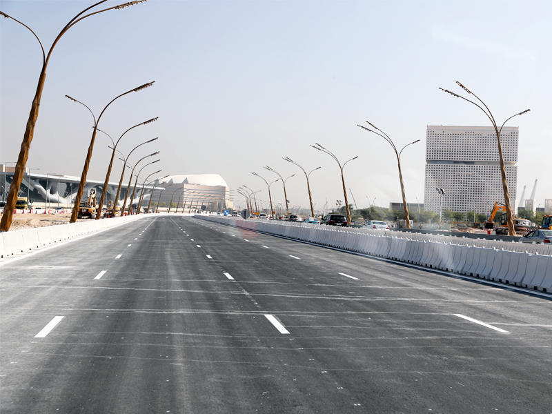 Ashghal Kicks off First Opening of Khalifa Avenue Main Carriageway